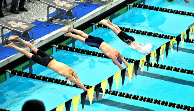 Wenatchee HS Swim – Plateau Prints & Signs
